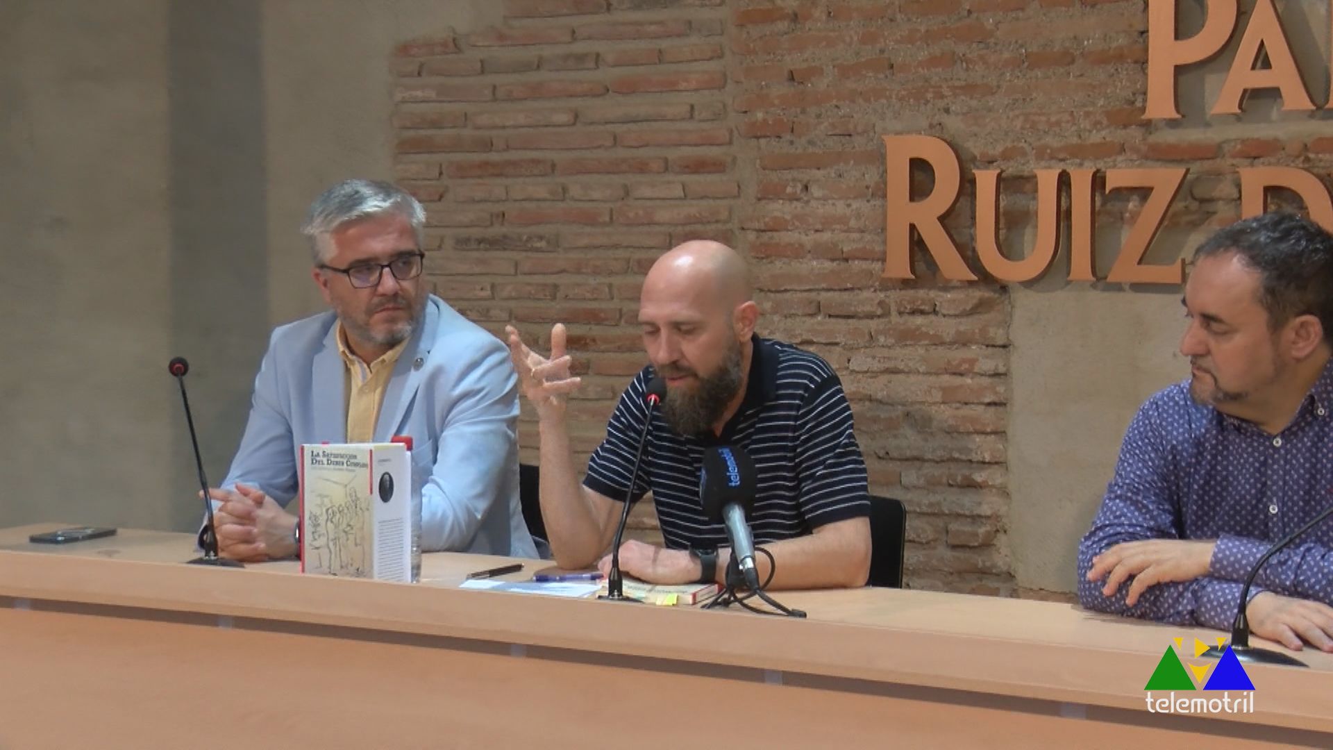 Presentación libro: La satisfacción del deber cumplido de Javier ...